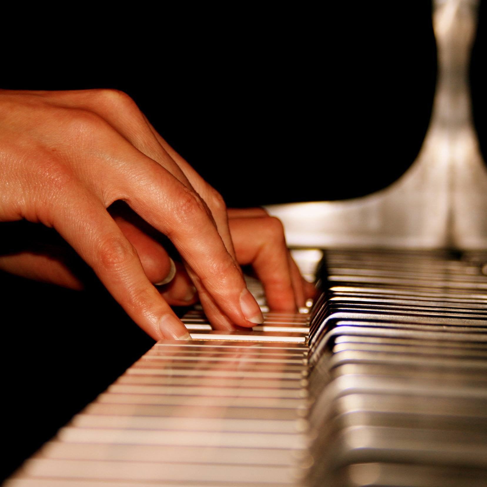 Online Classes - The Songwriting School of Los Angeles